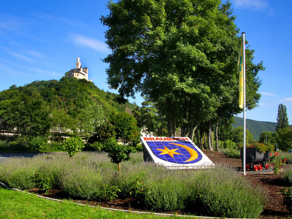 Rheintaler - TOURIST-INFORMATION BRAUBACH